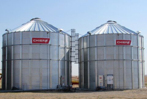 Grain Bin Capacity: How Many Bushels Does a Grain Bin Hold? - Chief Agri
